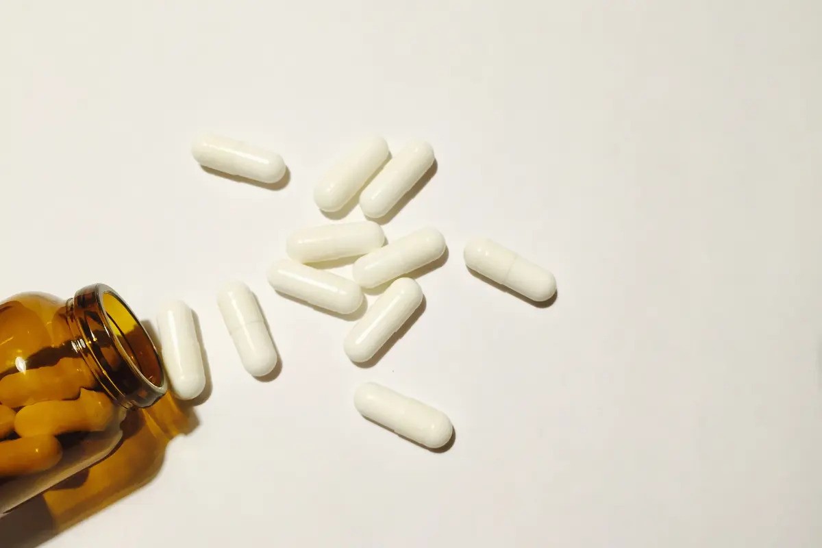 Amoxicillin: Dosis, Kegunaan, dan Efek Samping - Tzu Chi Hospital